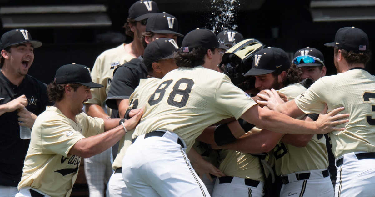 SportsBlog :: Smashville Sports :: Pitching guides Vanderbilt baseball ...