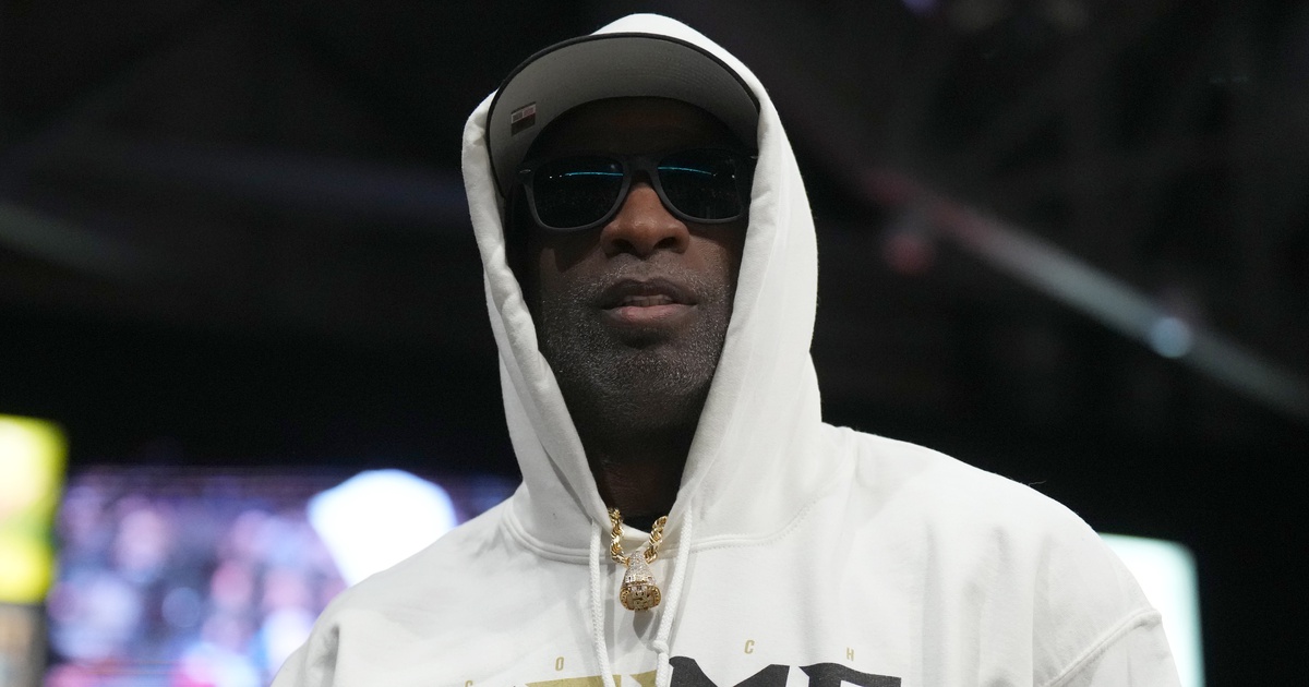 SportsBlog :: A View From The Seats :: Sanders' Unconventional Hire ...