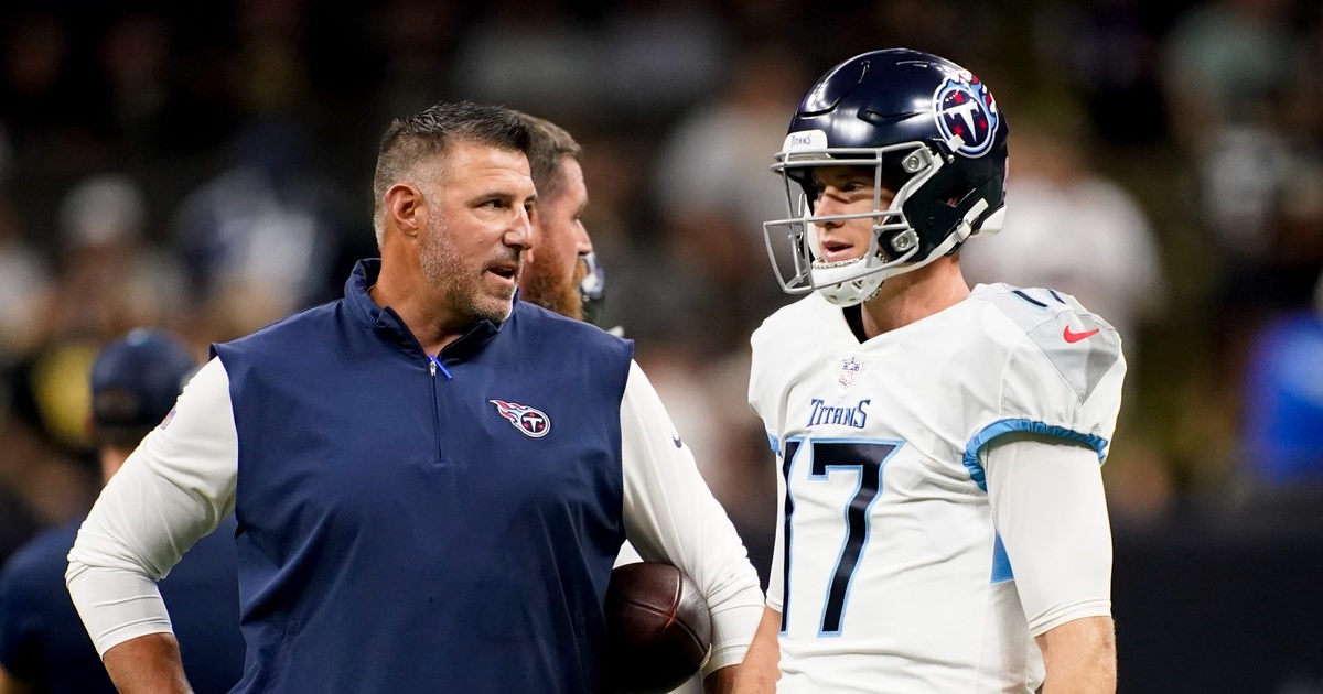 SportsBlog :: Smashville Sports :: Titans: At 2-4, what's the point in ...