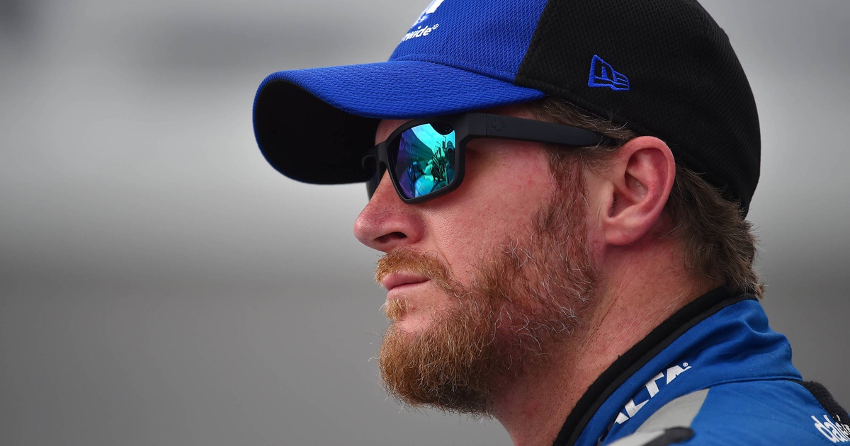 SportsBlog :: NASCARGUY's Blog :: Dale Jr Explains Symptoms and ...