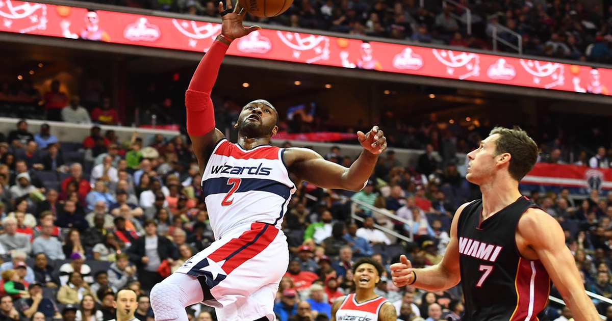 SportsBlog :: Kelly Hogan Sports Blog :: NBA Playoffs : First Round