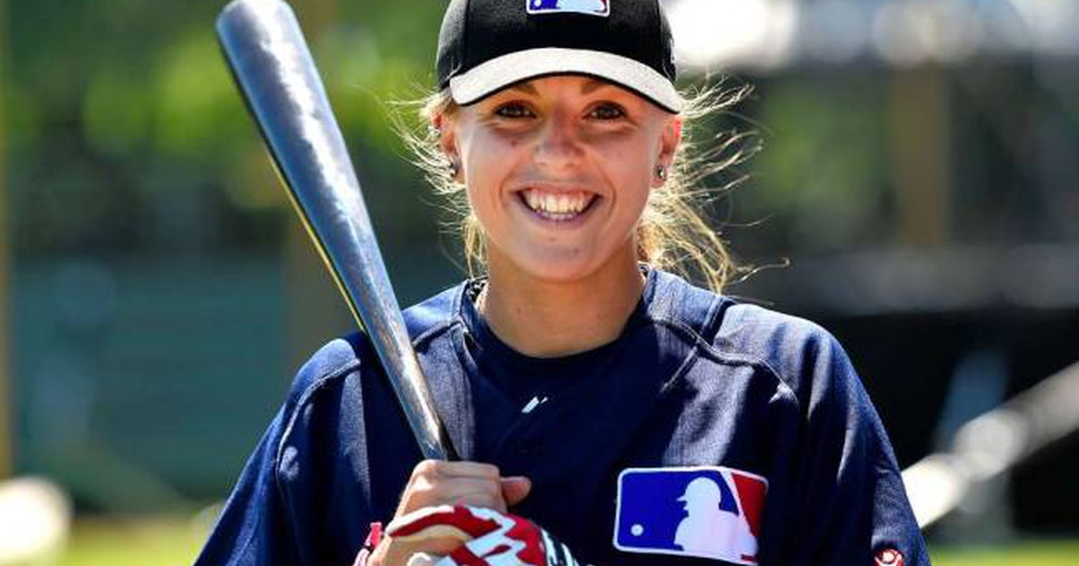 SportsBlog :: The Newk Report :: Females In Baseball