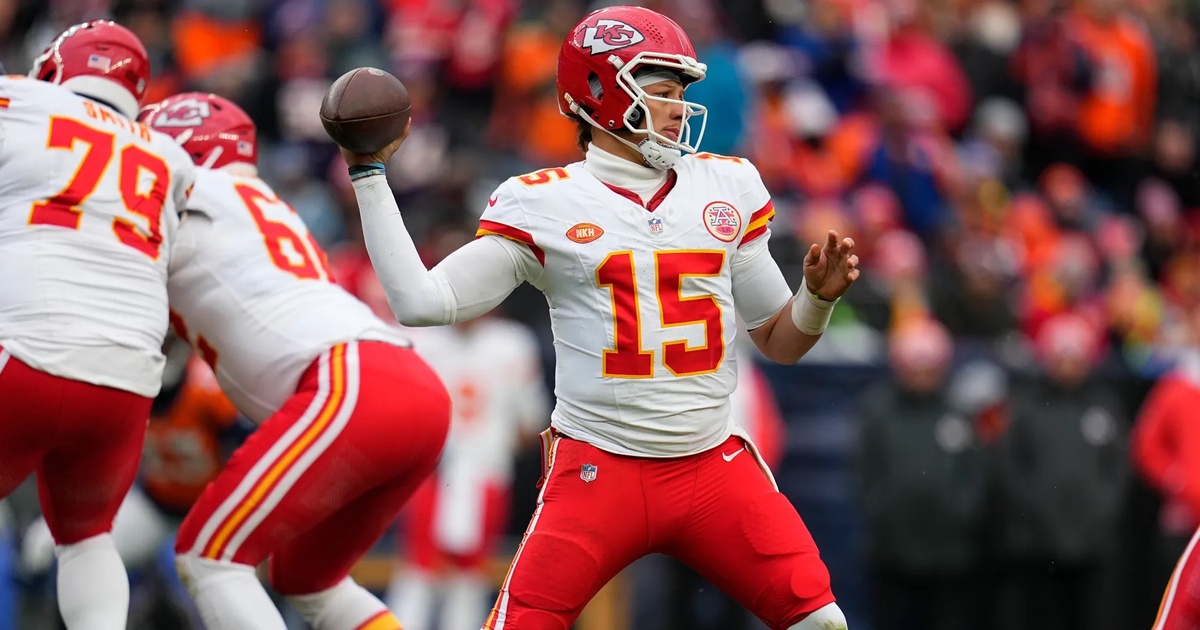 SportsBlog :: S.C.C - Sport's Content Center :: Patrick Mahomes refuses to throw Chiefs ...