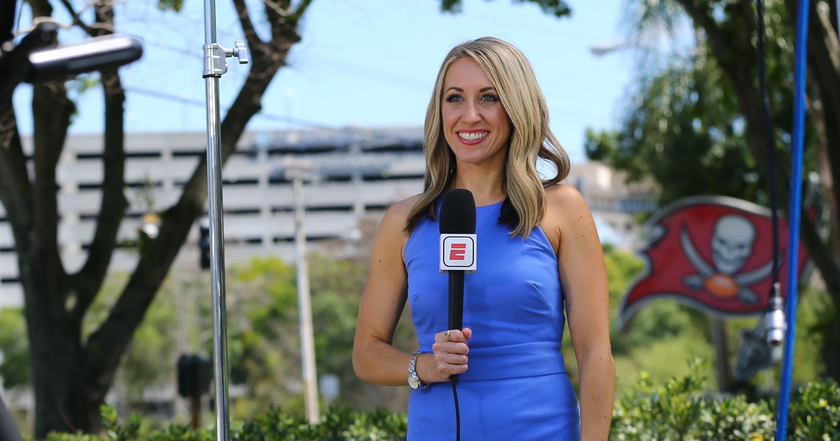 SportsBlog :: SportsBlog News Desk :: What happened between Jenna Laine ...