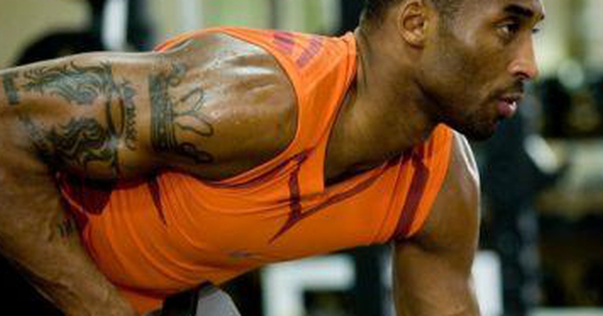 SportsBlog :: Middle NBA :: Top Ten NBA Players of All-Time - No 4