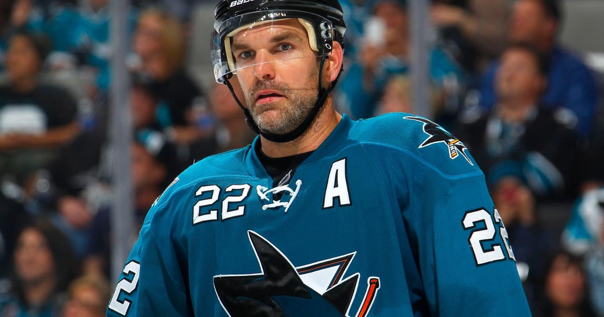 SportsBlog :: Chippin' the Puck :: Dan Boyle Hangs Up the Skates After ...