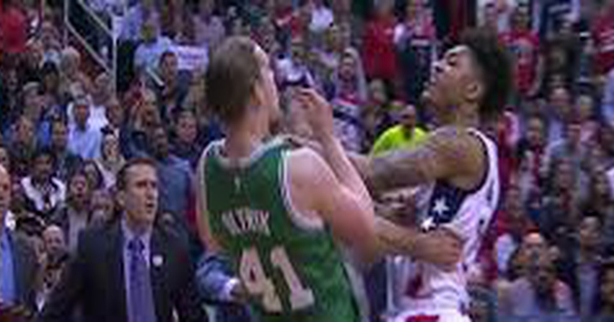 SportsBlog :: Kelly Hogan Sports Blog :: The Battle of the Kelly's