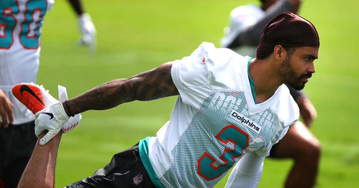 SportsBlog :: Bread N' Butter Sports :: Fuller (hand) ruled out versus ...