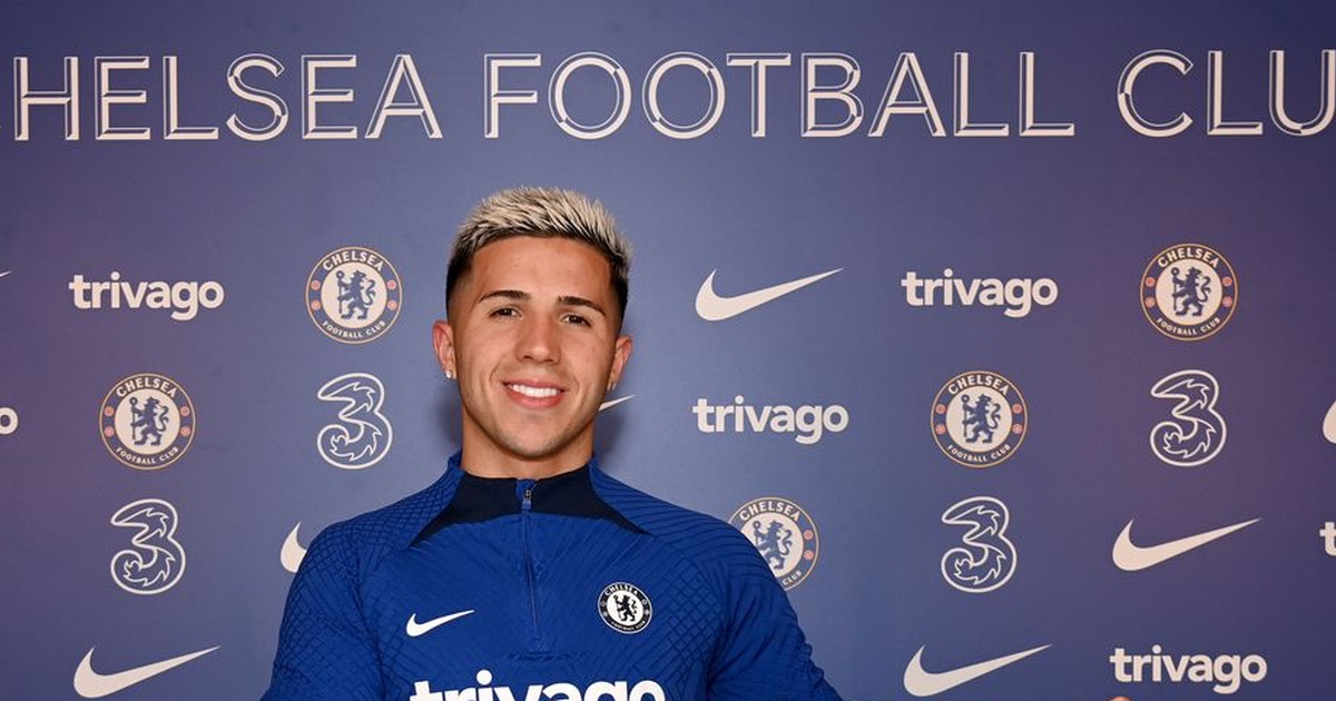 SportsBlog :: Neuwsport :: Early verdict on the big spend at Chelsea FC